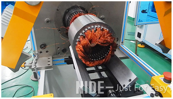 Automatic Horizontal Coil Inserting Machine With Wedge Feeding Mode , Controlled by PLC-4