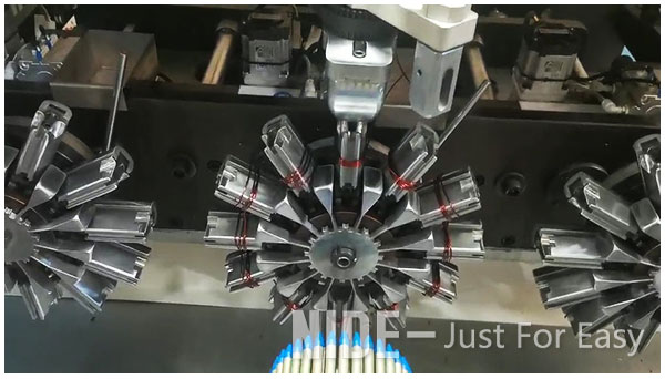 automobile generator stator winding machine.jpg automobile generator stator winding machine.jpg