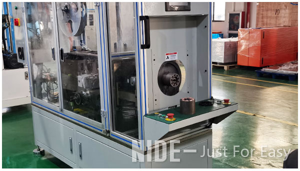 Automatic Horizontal stator insulation paper inserting machine.jpg Automatic Horizontal stator insulation paper inserting machine.jpg