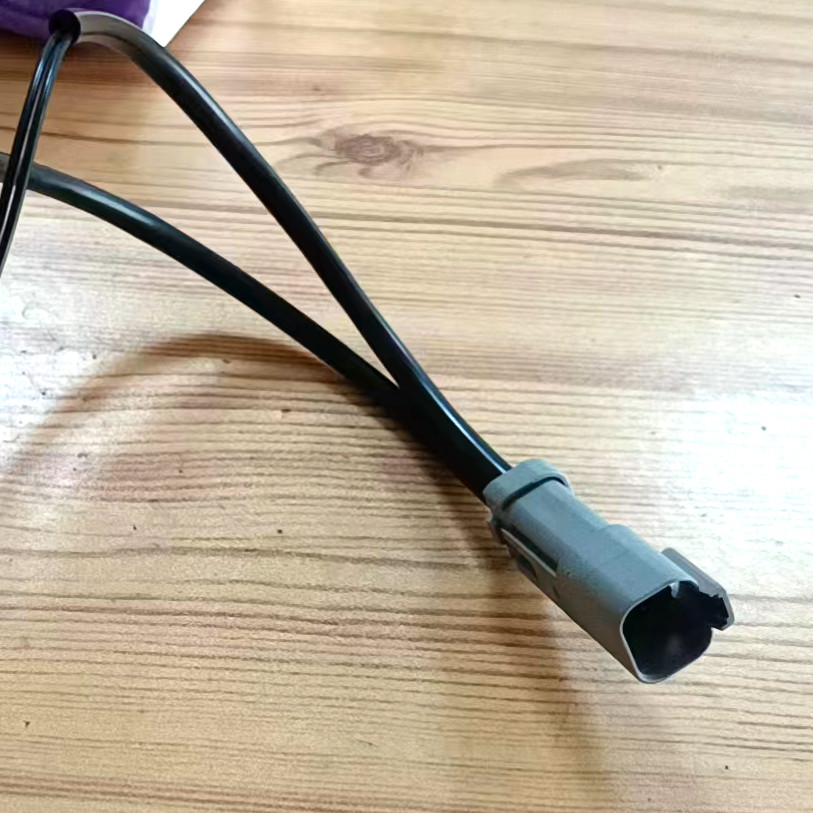 WA320-6 Solenoid Valve close-up