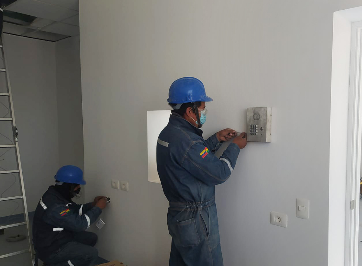 Emergency phone for pharmaceutical factories