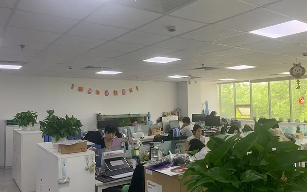 Original C9200-24p-E 9200 Layer 2 Ethernet 24 Port Poe Network Switch with Qos Function