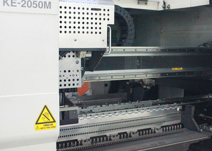 JUKI Chip Mounter – imagem 2 do KE 2050M