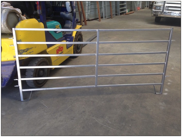 Il pannello galvanizzato resistente del bestiame del bestiame ha usato i pannelli del recinto per bestiame