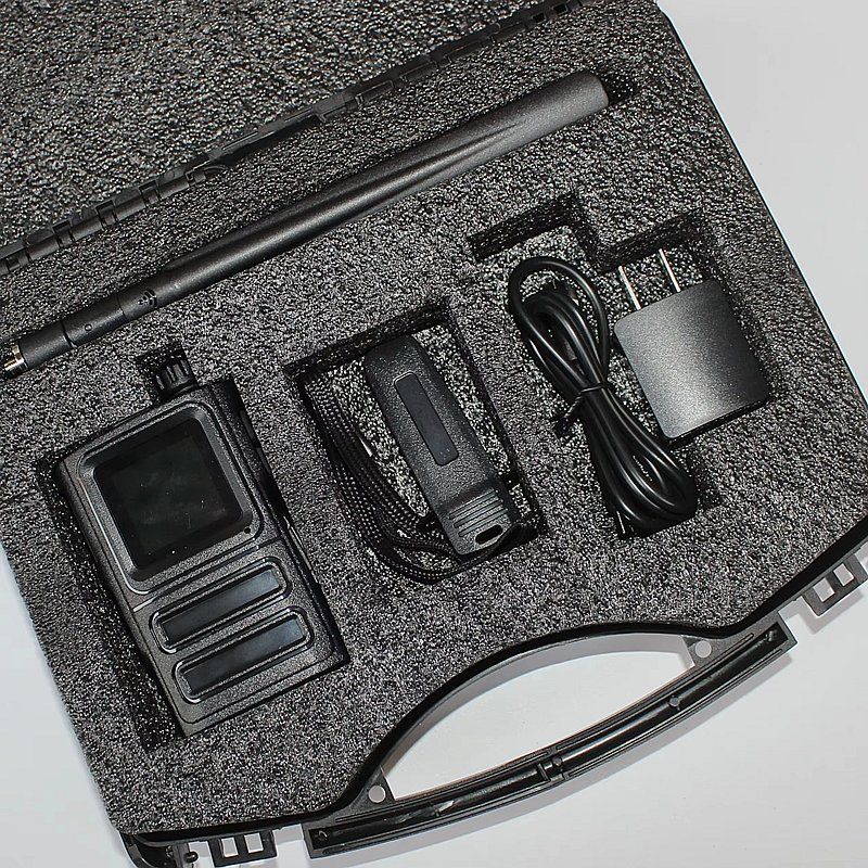 Handheld Drone Detector with 300MHz-6GHz Operating Range Anti Drone System