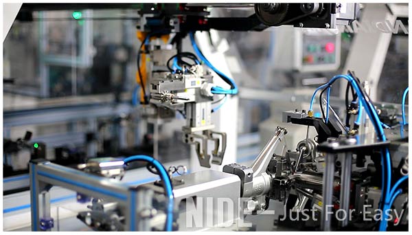 Bewegungswickelmaschine, Armaturnspulenwickelmaschine, Rotorwickelmaschine