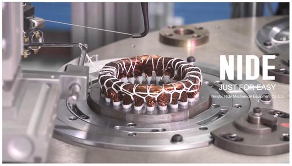 macchina di grippaggio della cucitura di filo metallico dello statore