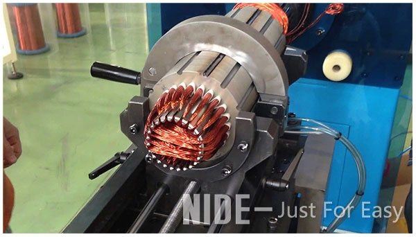 Hohe Automatisierungs-Spule, die Maschinen-tiefes Wasser-Pumpen-Spulen-Einfügung Machine-2 einfügt