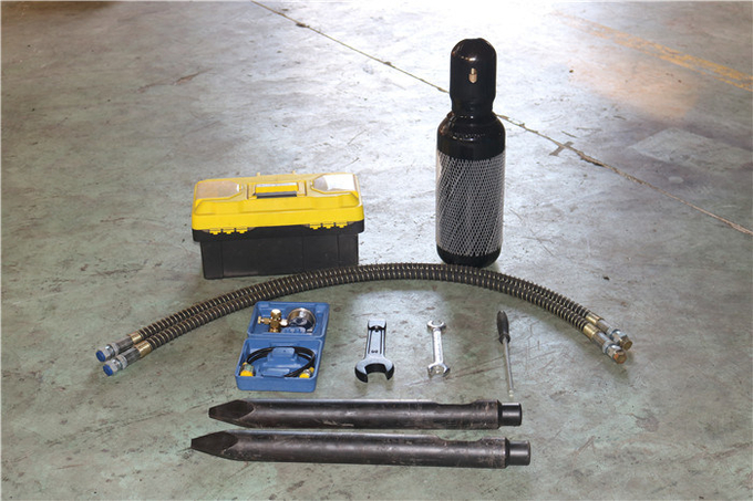 Heavy Duty Excavator Rock Hammer 20CrMo Yakai CTHB Hydraulic Breaker 8
