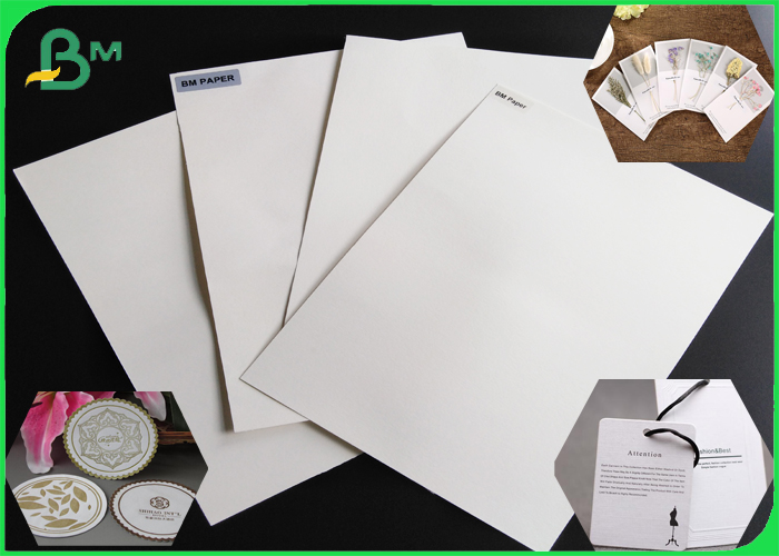 l'odore del profumo 400gsm spoglia i Libri Bianco 800 x 1000mm della prova della carta assorbente