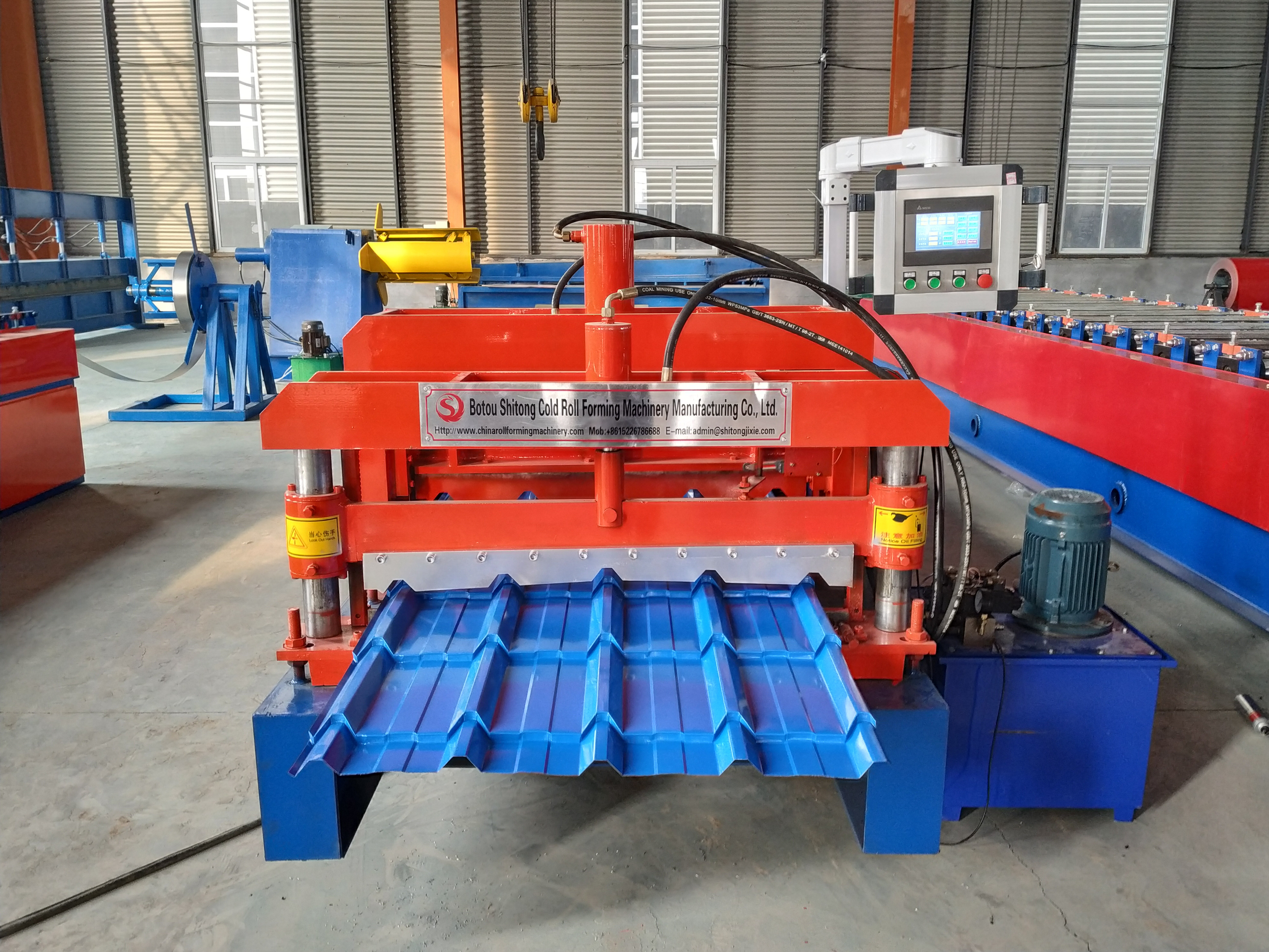 petit pain vitré de tuile galvanisé 840 par modèles de tôle d'acier formant la machine