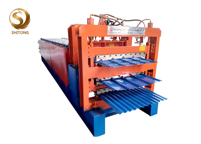 Hoja automática llena de la techumbre del metal de tres capas que forma haciendo la máquina 1