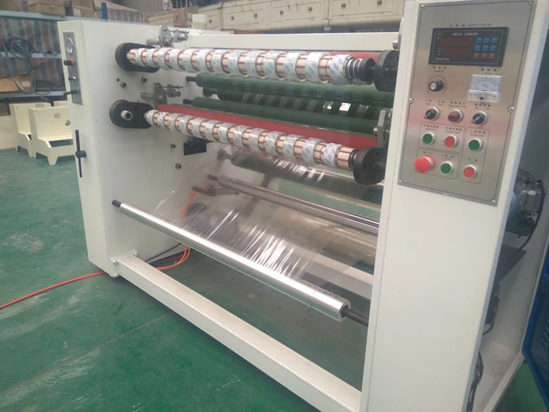 Cinta adhesiva de alta velocidad del Super Clear BOPP que raja la máquina el rebobinar