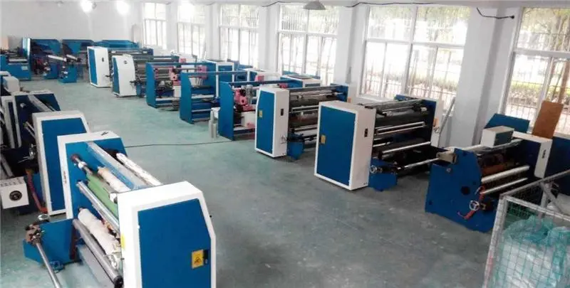 BOPP transparent emballant la machine de fente de bande de petit pain enorme