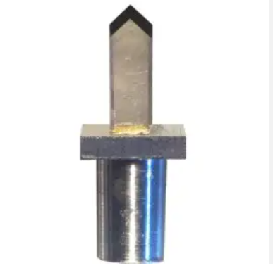 Precision diamond stylus tips in various sizes