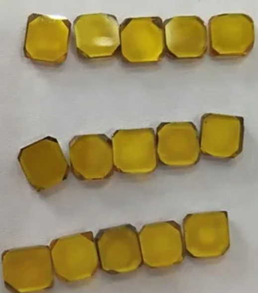 MCD mono crystal diamond plate close-up view