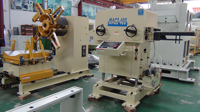 機械を水平にすること