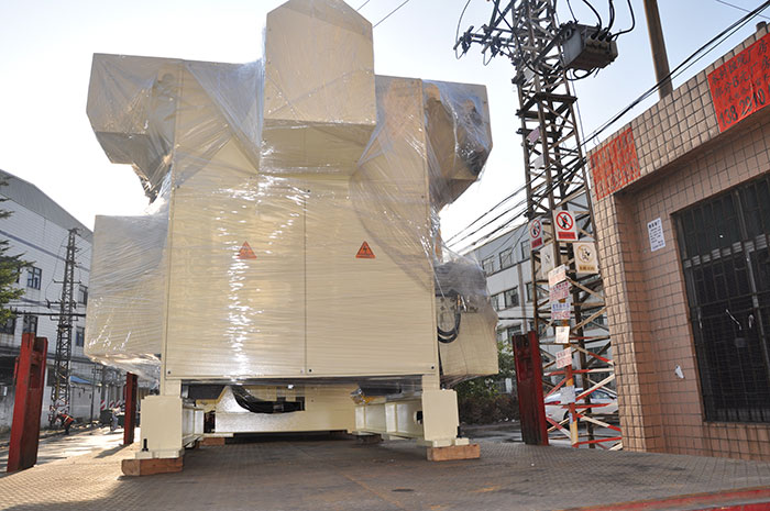 機械を水平にすること