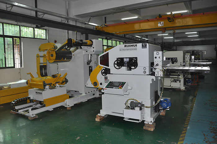 Alimentador del CNC