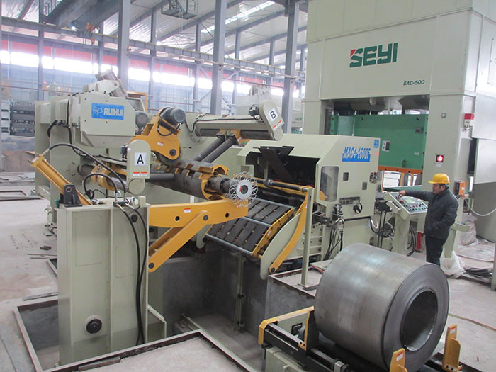 Alimentador horizontal del disco