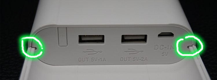 Energie-Bank Charger9.jpg TOMO V8-4 18650
