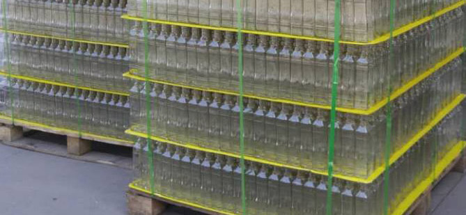 Fogli divisori di plastica usati dalle industrie delle bevande per il trasporto delle bottiglie