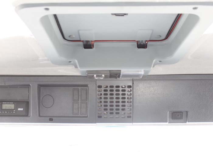 КАБИНА 2 ТЕЛЕЖКИ ТРАКТОРА HOWO 4X2