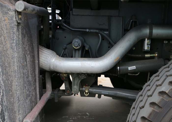 AUTOCARRO A CASSONE UTILIZZATO PER AFFITTO CON I PEZZI DI RICAMBIO
