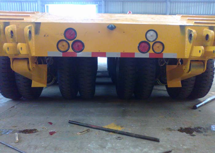 Rimorchio di Lowbed con la sospensione del Argonaut