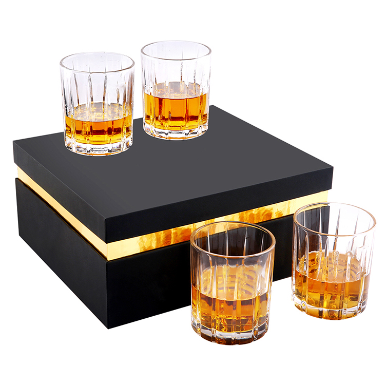 Il vetro di lusso inciso splendido di Bourbon del regalo del Non cavo unico all'ingrosso della Cina ha messo il vetro del whiskey