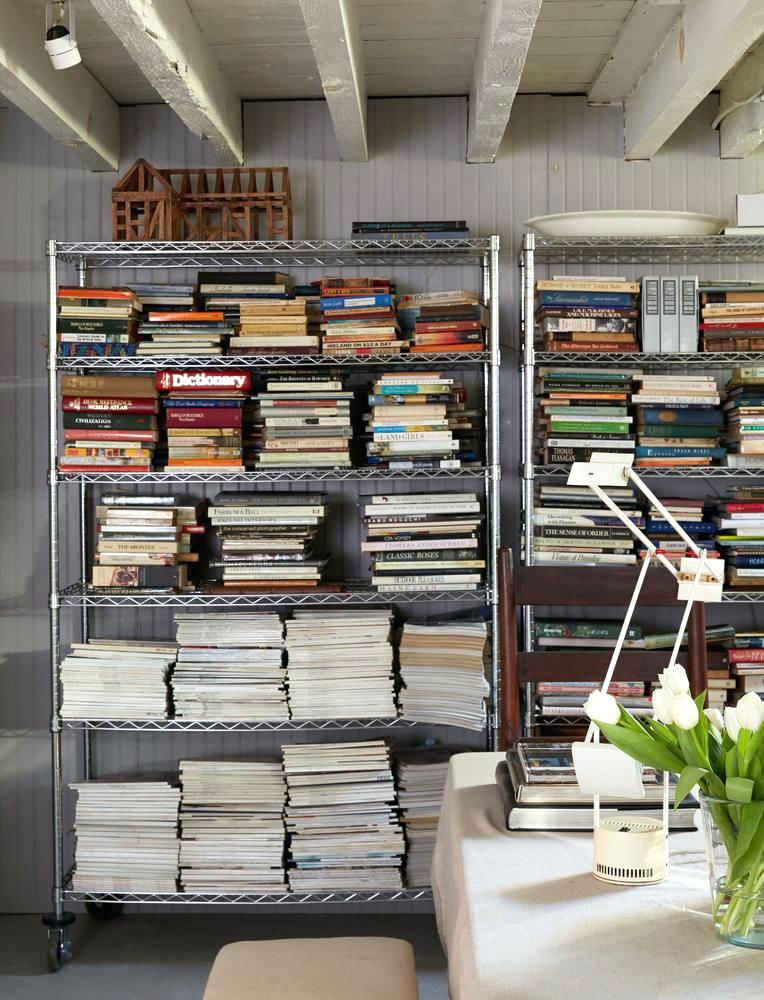scaffale di libro di caso di applicazione