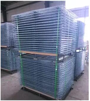 O Decking alargado galvanizado da malha da forma almofada o estilo do Euro para o racking pesado