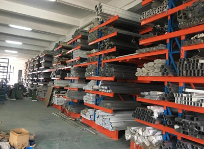 Hochleistungsmetallgestell/abnehmbare fertigen freitragendes Racking-System besonders an