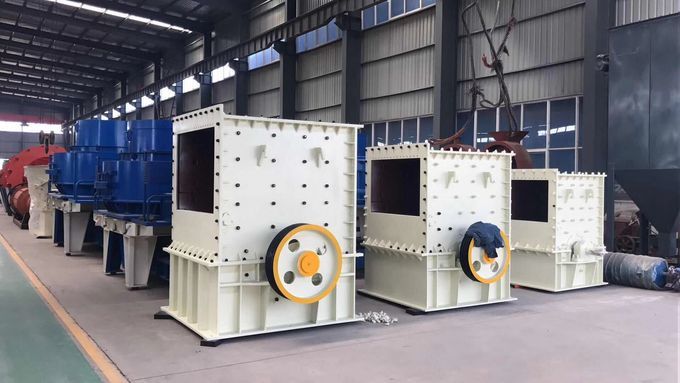 PC800 Дробилка коробки Каменная дробилка Цена дробилки 0 коробки