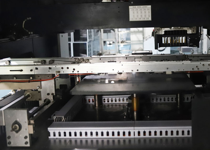 Image 2 de Yamaha YG100 Chip Mounter