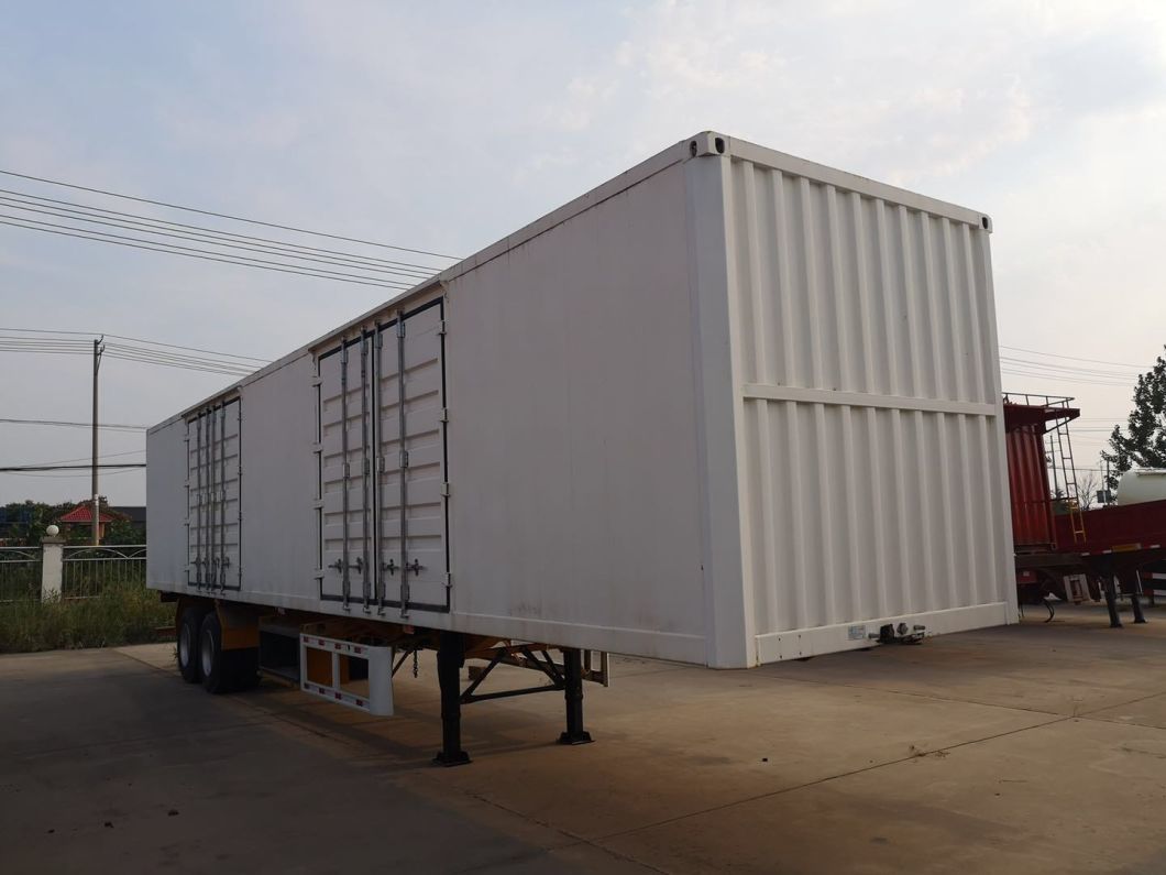 Three-Axle Load Capacity 30 Tons Box-Type Warehouse Gate Semi-Trailer