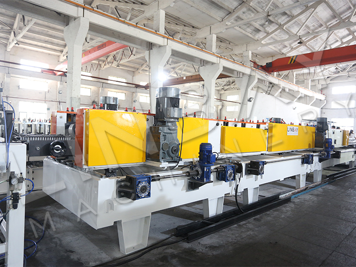 Cantilever μετασχηματιστής αυτόματος διατρυπημένος ρόλος δίσκων καλωδίων δομών που διαμορφώνει τη μηχανή