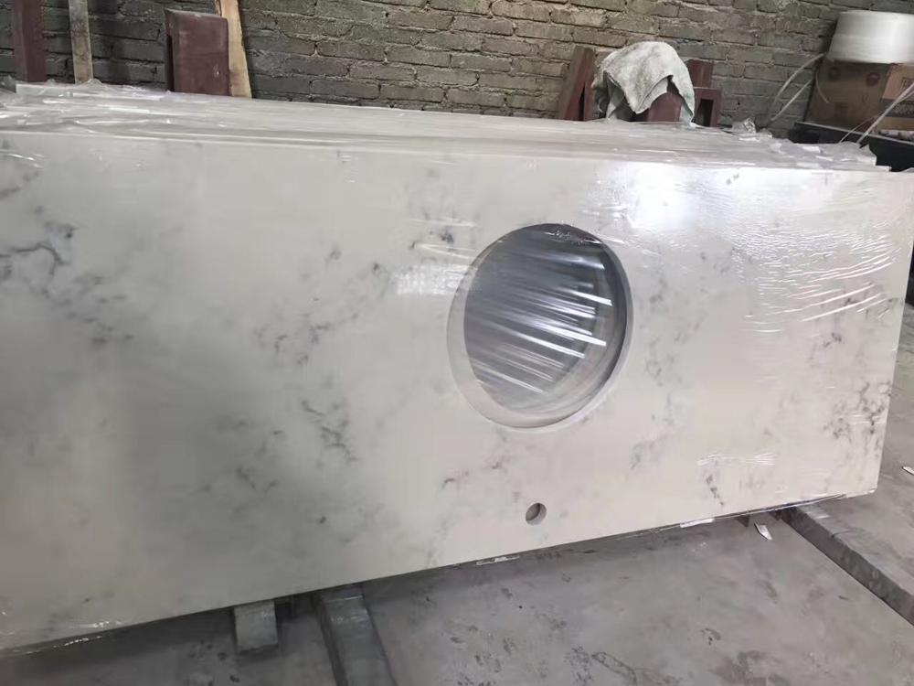 Controsoffitto all'ingrosso bianco di cristallo del quarzo della lastra della pietra del quarzo