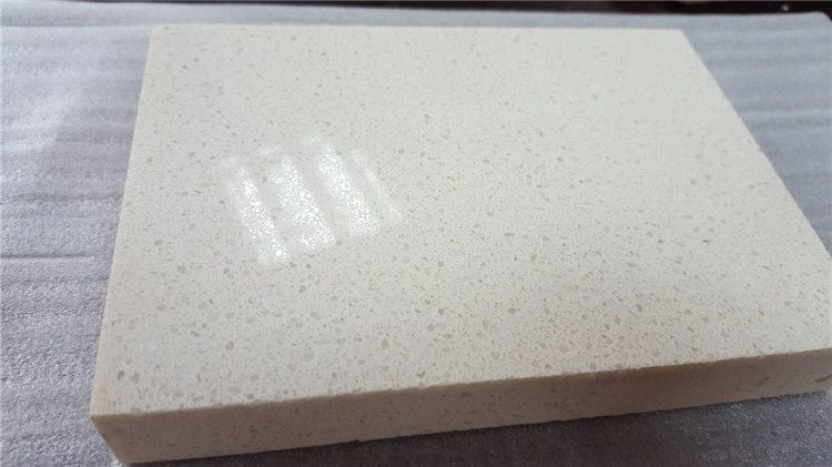 Pietra artificiale del quarzo di colore bianco della sabbia per il prezzo dei controsoffitti