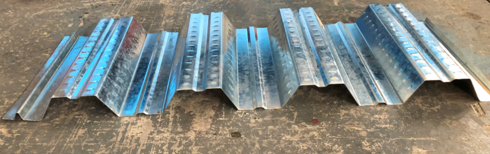 Produto acabado do decking do metal