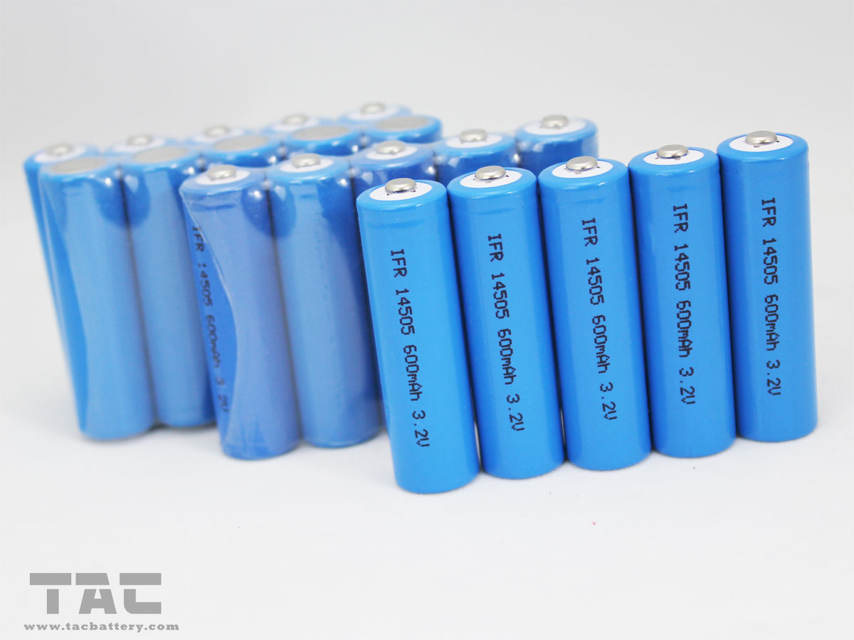 Batteria della batteria solare IFR14500/AA 3.2V 600mAh LiFePO4 per luce solare