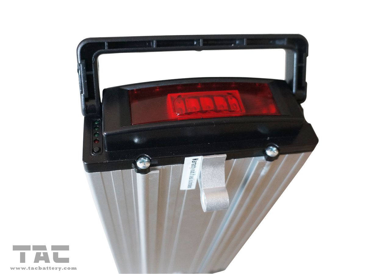 Pacchetto elettrico della batteria della bici dello Li-ione ricaricabile del sedile posteriore 24V 10AH