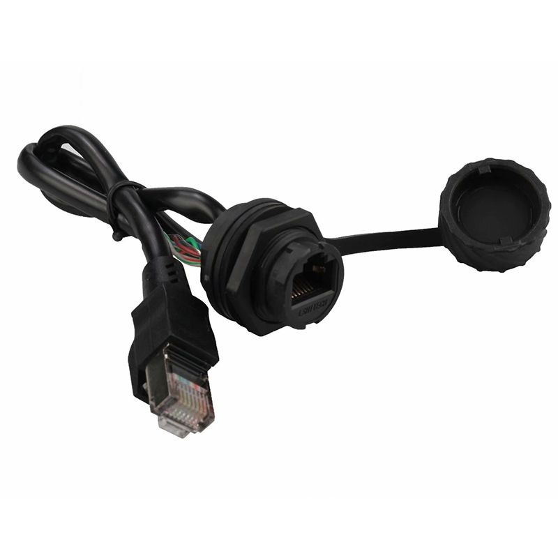 Mâle RJ45 au câble femelle de réseau avec les ensembles imperméables et cache anti-poussière pour l'appui d'extérieur fixe sur le panneau