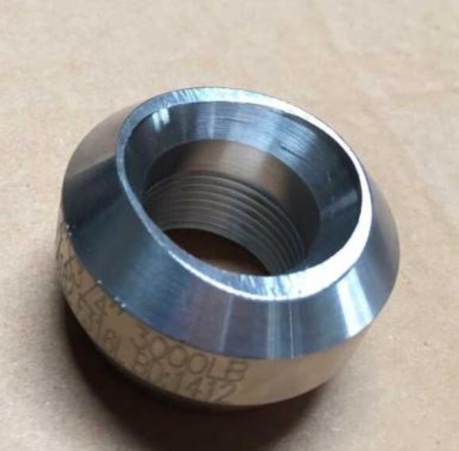 weldolet saldato estremità degli accessori per tubi dell'acciaio legato di ASTM A234 WP11 per il giunto di tubo