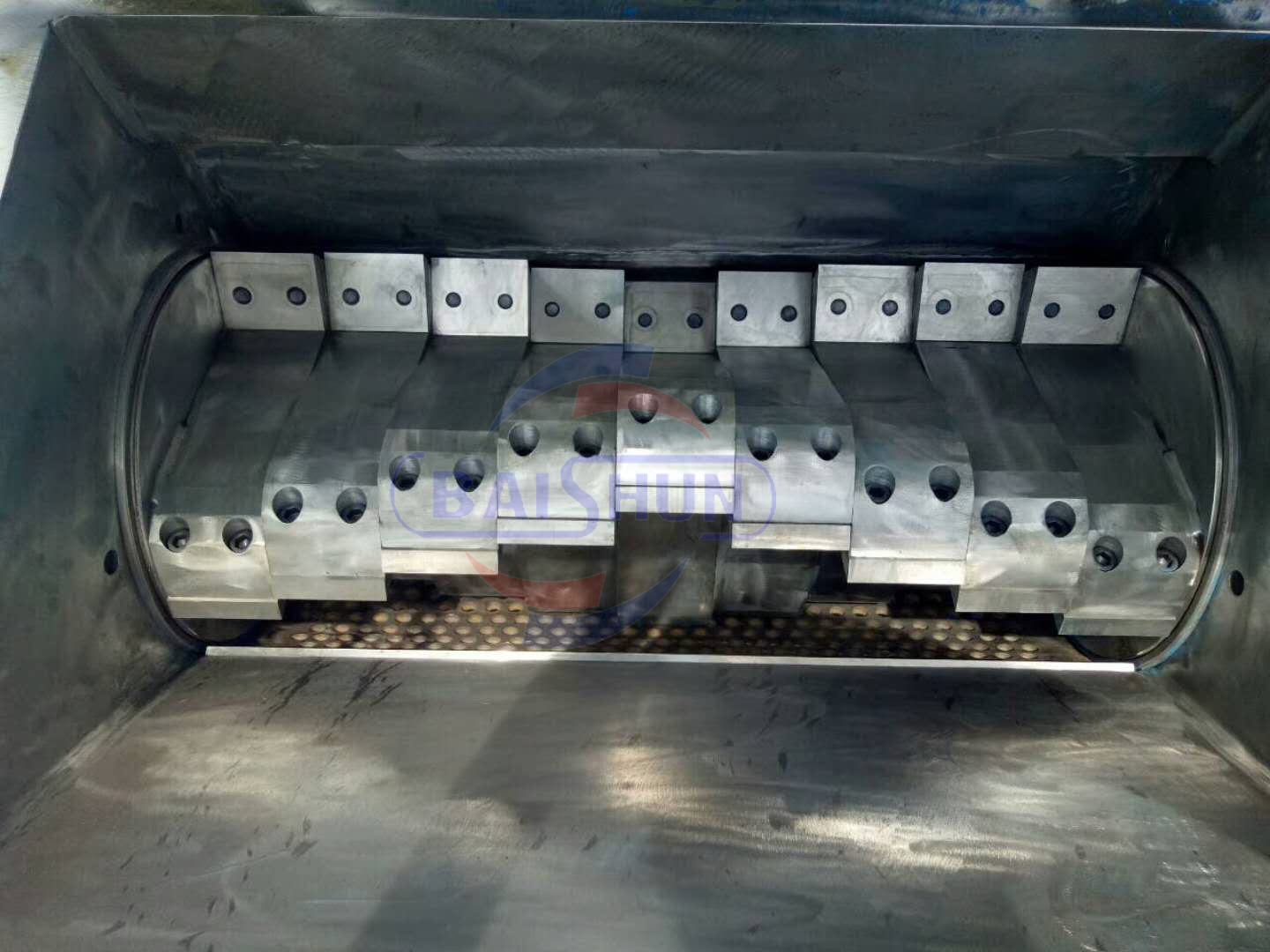 klauwtype cutter.jpg