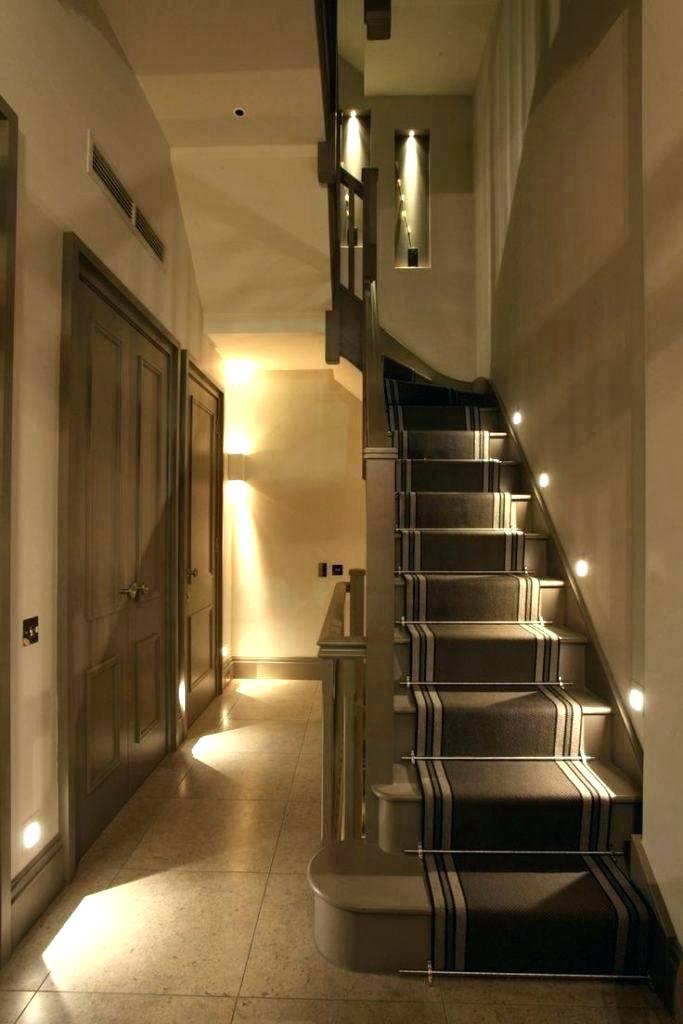  Luce principale della parete