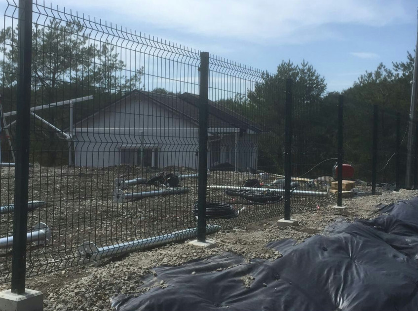 싼 용접한 철망사는 담/높은 보안 담 패널/정원 담 철사 검술을 구부렸습니다