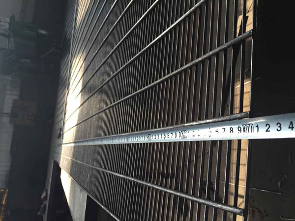 I pannelli commerciali del recinto di alta sicurezza di assicurazione, PVC hanno ricoperto il clearvu nessun recinto di salita