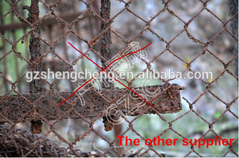 Cerca plástica del verde de Alibaba China, malla de la cerca de la alambrada, malla de alambre del ciclón