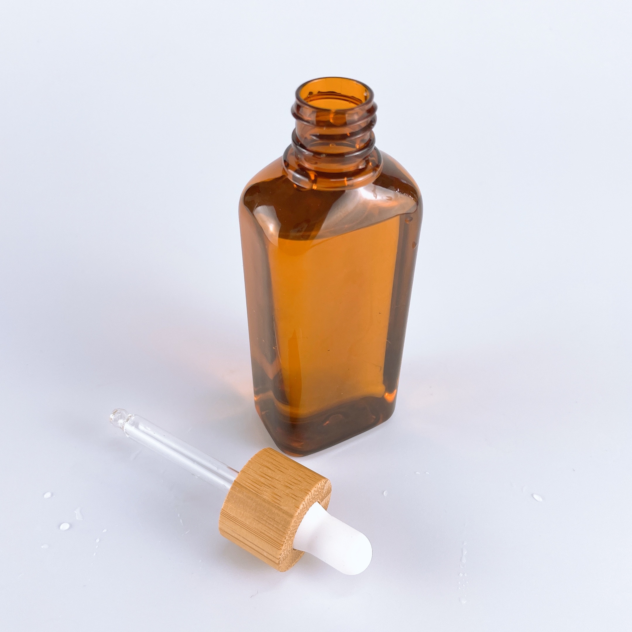 Bouteille cosmétique de Yo Li O 30ml avec le chapeau de compte-gouttes et en bambou